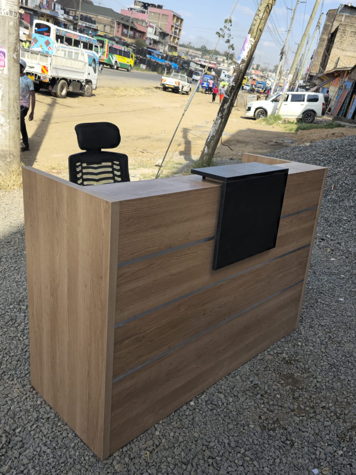 1.4M Modern Office Reception Desk – Climax Furniture