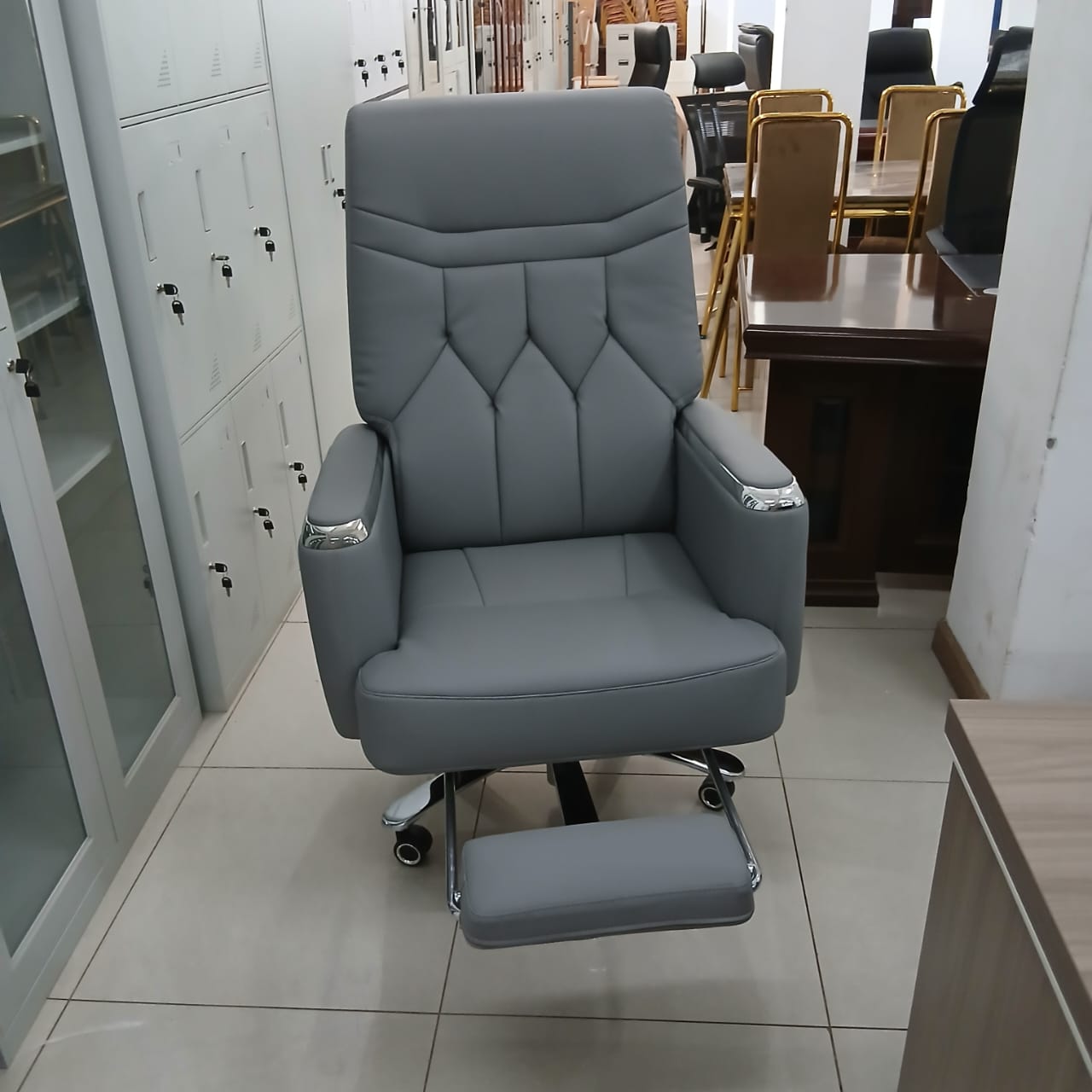 Executive Directors/CEO Office Recliner Seat – Climax Furniture
